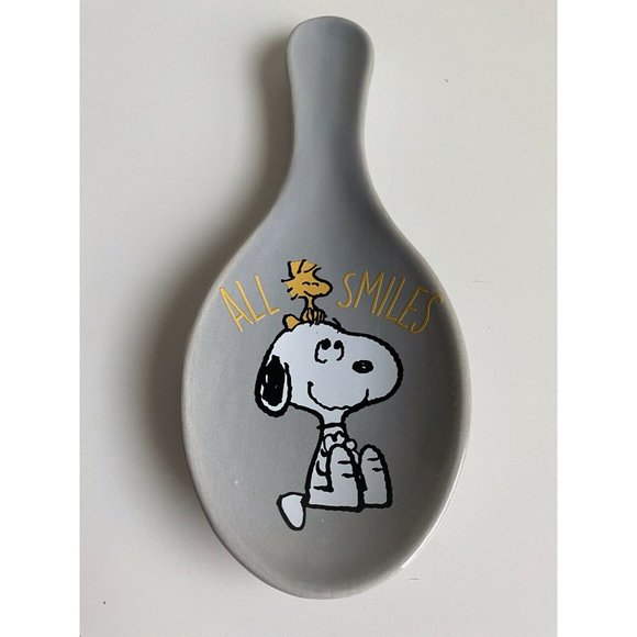 Peanuts | Kitchen | Peanuts Classic Snoopy Woodstock Ceramic Spoon Rest ...